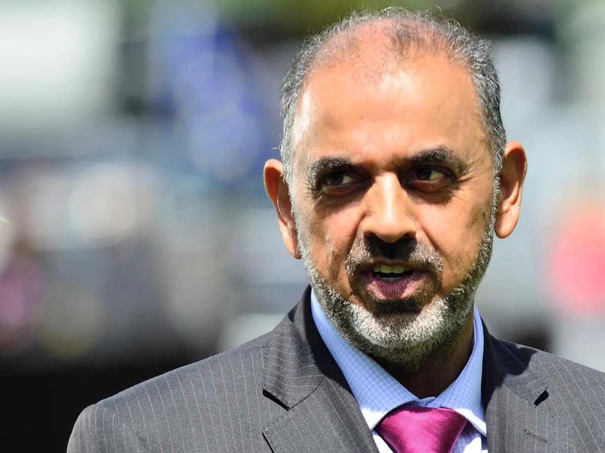 Royaume-Uni : Lord Ahmed, baron de Rotherham, premier musulman entré à ...