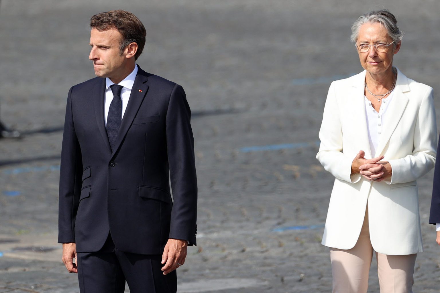 En privé, Élisabeth Borne tonne : « L’éolien terrestre, c’est ...