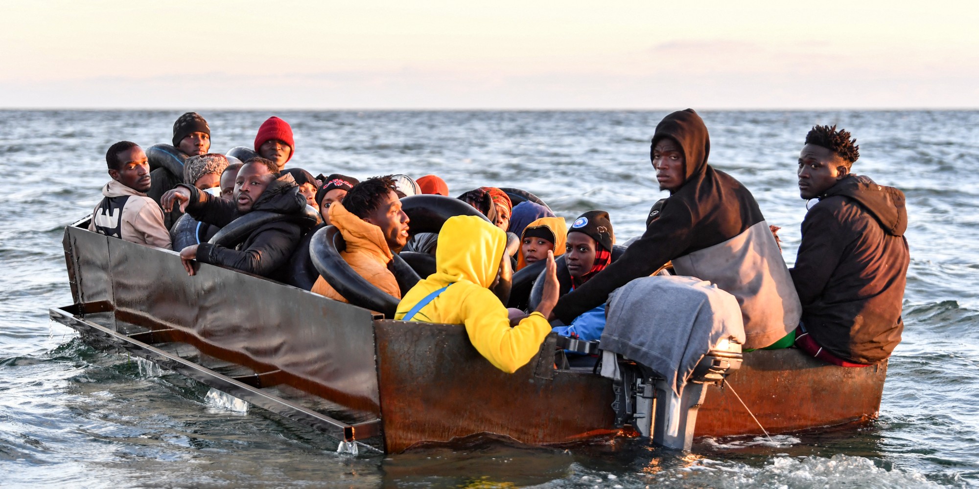 Sondage : 74% des Français considèrent qu'il y a trop d'immigrés en ...