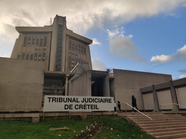 Le tribunal de Créteil (94) attaqué cette nuit par une trentaine d ...