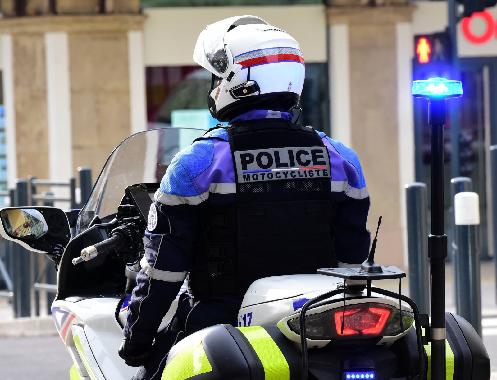 Écartés, arrêtés, exfiltrés… Les collègues du policier qui a tué Nahel ...