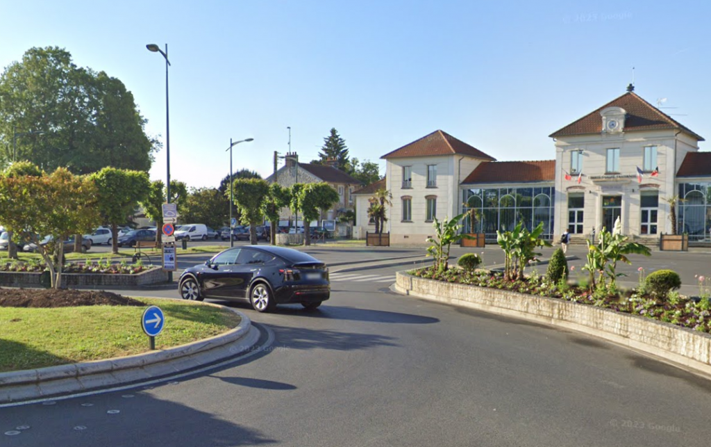 Ozoir-la-Ferrière (77) : une femme de 75 ans violée chez elle au matin ... Ozoir-la-Ferrière (77) : une femme de 75 ans violée chez elle au matin ...