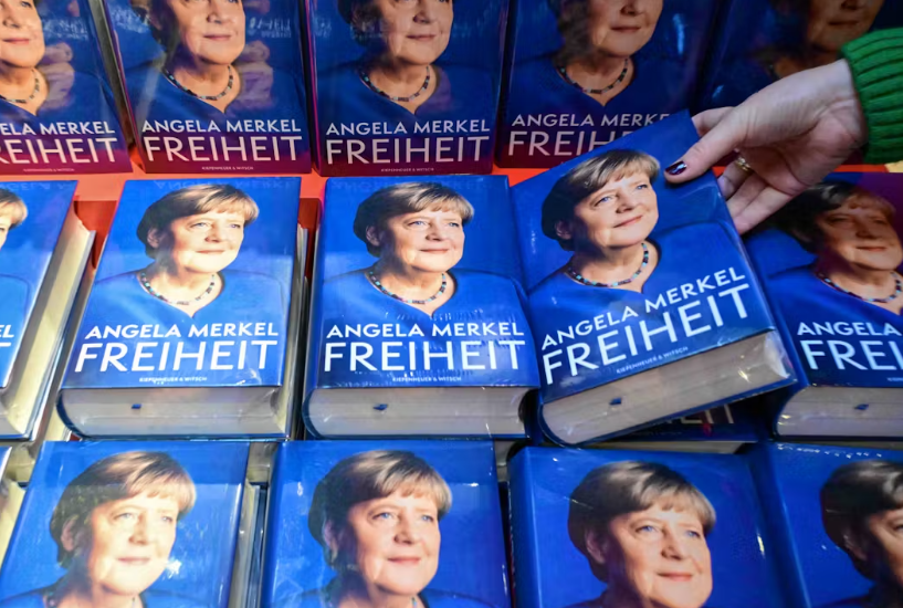 Angela Merkel publie ses mémoires, elle admet avoir sous-estimé l ...