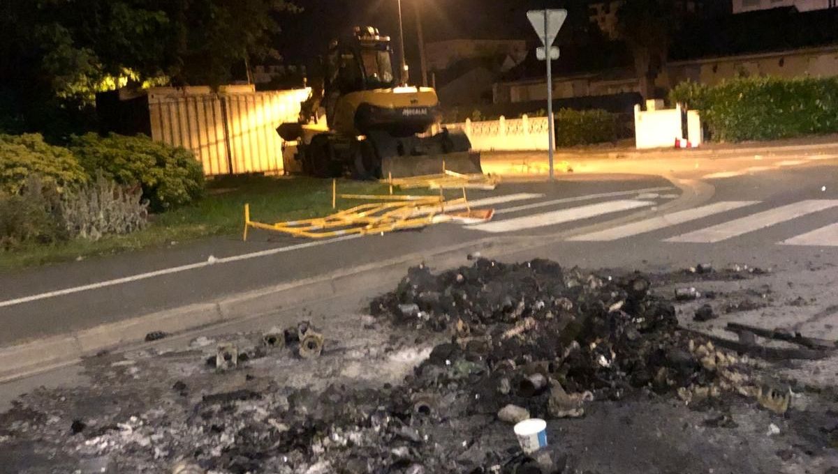 "Des scènes de guérilla urbaine" : 80 jeunes sèment le chaos dans un quartier de Joué-lès-Tours ...