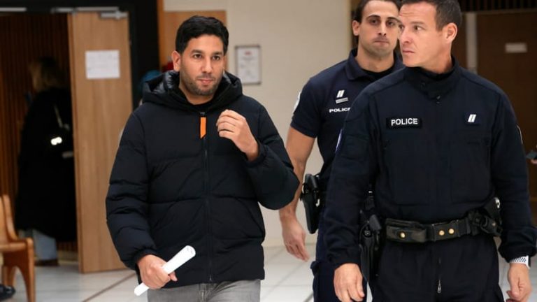 L’ancien binôme de Sandrine Rousseau et chef de file d’EELV à Marseille ...